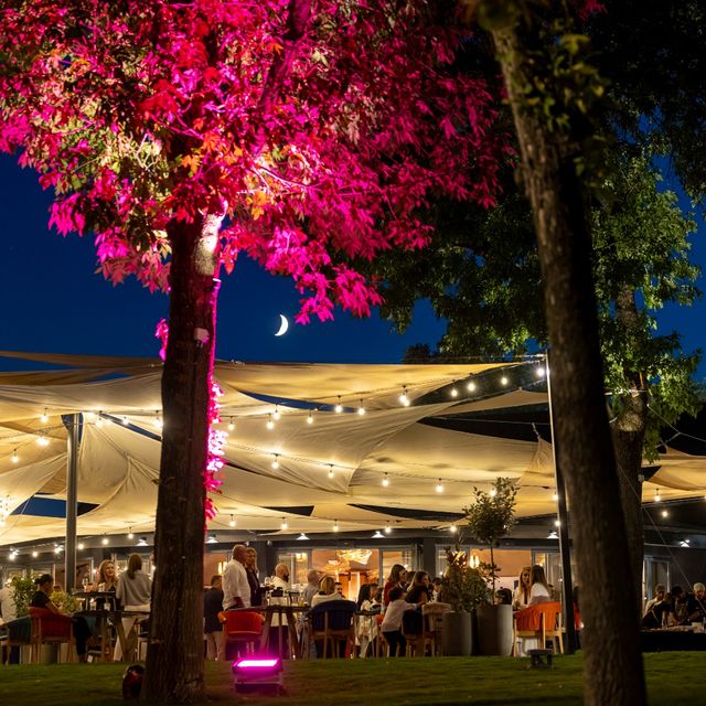 UNDA Restaurant - Updated 2025, Mediterranean Restaurant in București ...