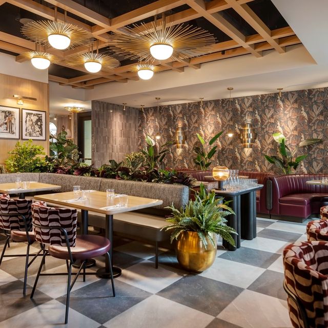 Earls Kitchen + Bar - Yorkville Restaurant - Toronto, ON | OpenTable